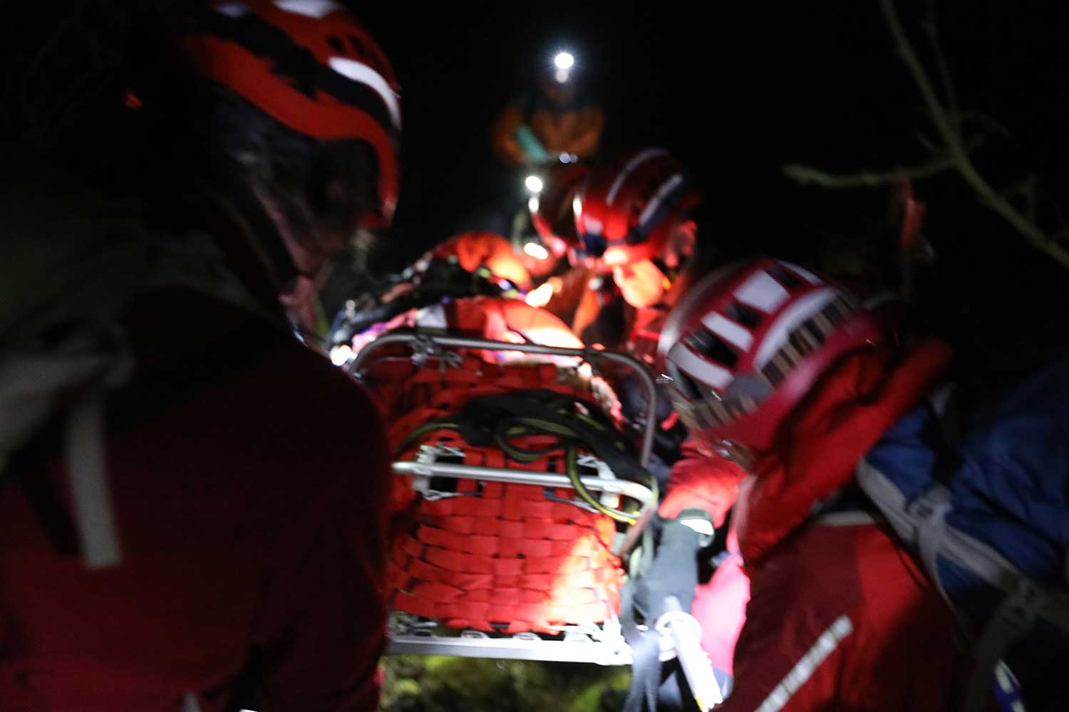 Getting help - Mountain Rescue England and Wales